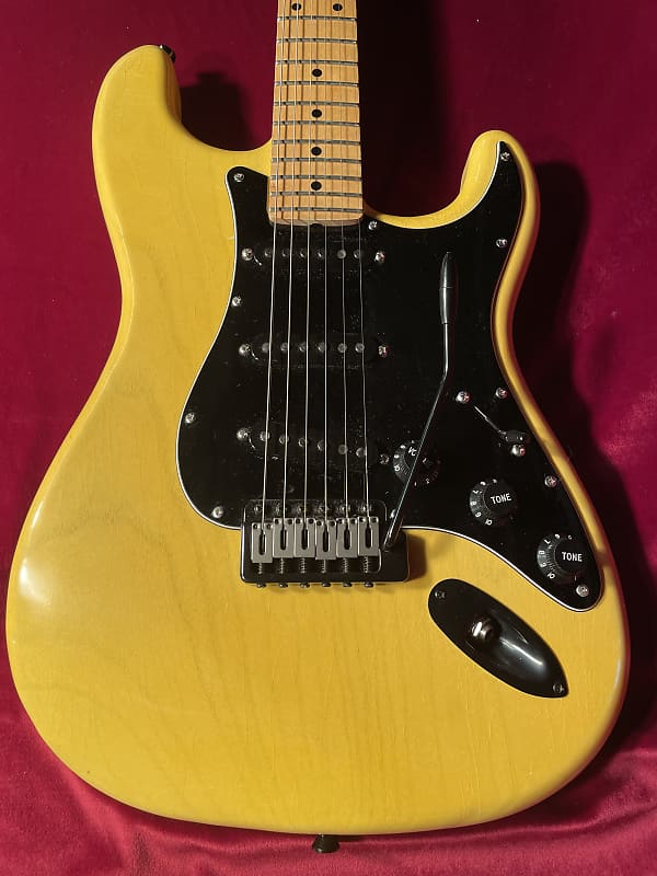 Fender Stratocaster 2014 - Trans Yellow | Reverb