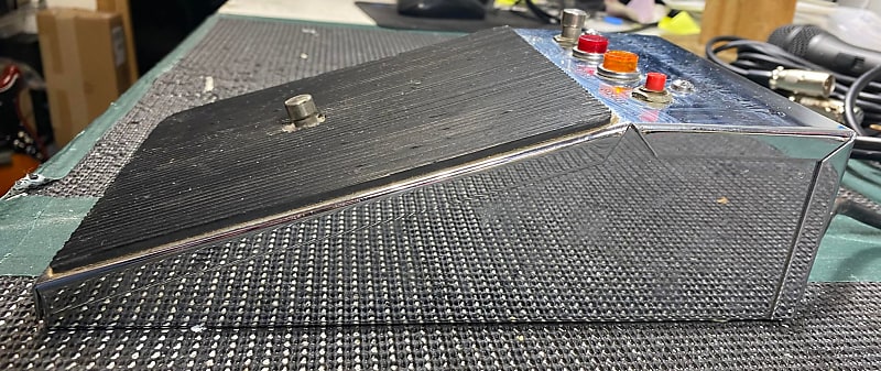 Electro Music Leslie Model 020875 Preamp | Reverb