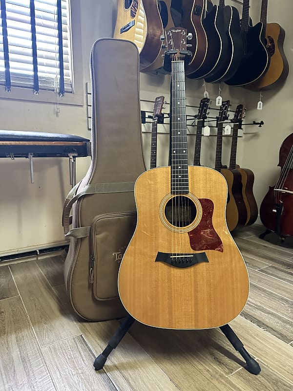 Taylor 210e-G | Reverb
