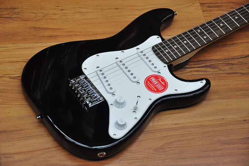 Squier Mini Strat Black | Reverb Deutschland