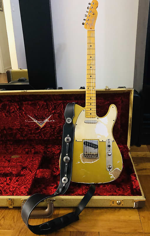 Fender Telecaster 2017 - Gold relic | Reverb