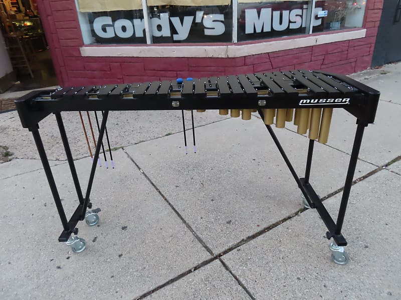 MUSSER M-47 3 1/2 OCTAVE KEYLON XYLOPHONE near MINT! | Reverb