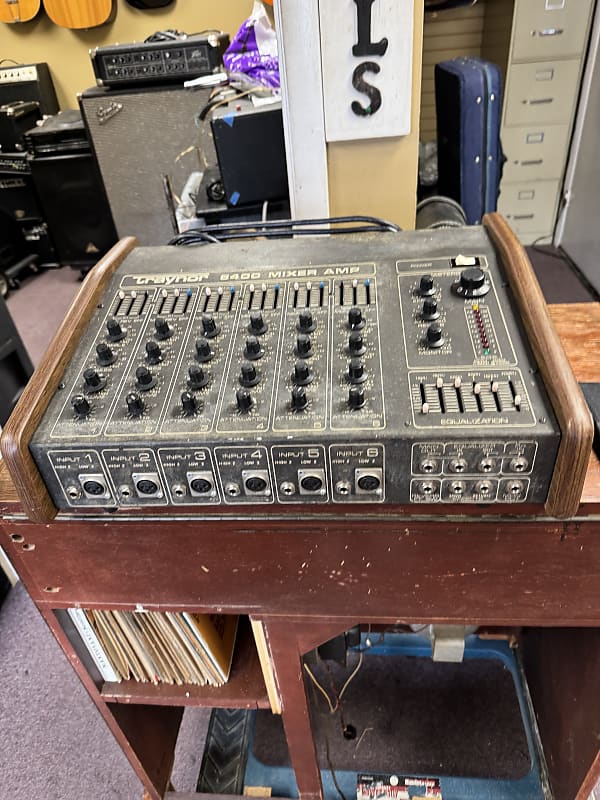 Traynor 6400 mixer amp - Black | Reverb