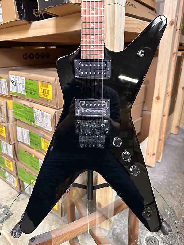 Dean ML XF Floyd - Classic Black #10098 | Reverb