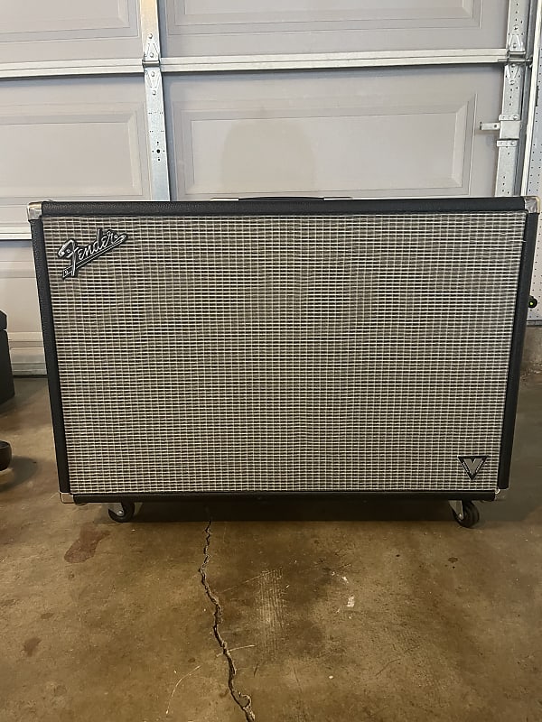 Fender Bandmaster VM (Vintage Modified) cabinet - Black | Reverb