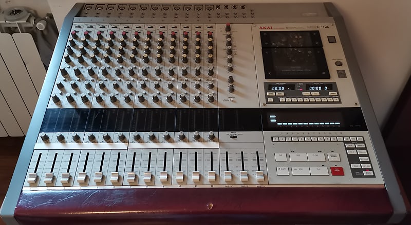 Akai MG-1214 1987 Akai White | Reverb