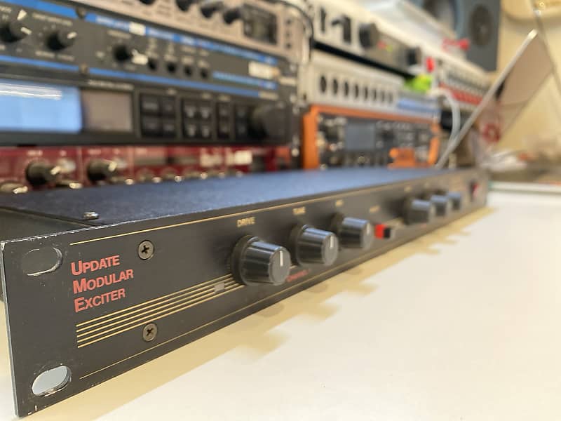 BEHRINGER / APHEX STUDIO EXCITER MODEL F - APHEX | Reverb