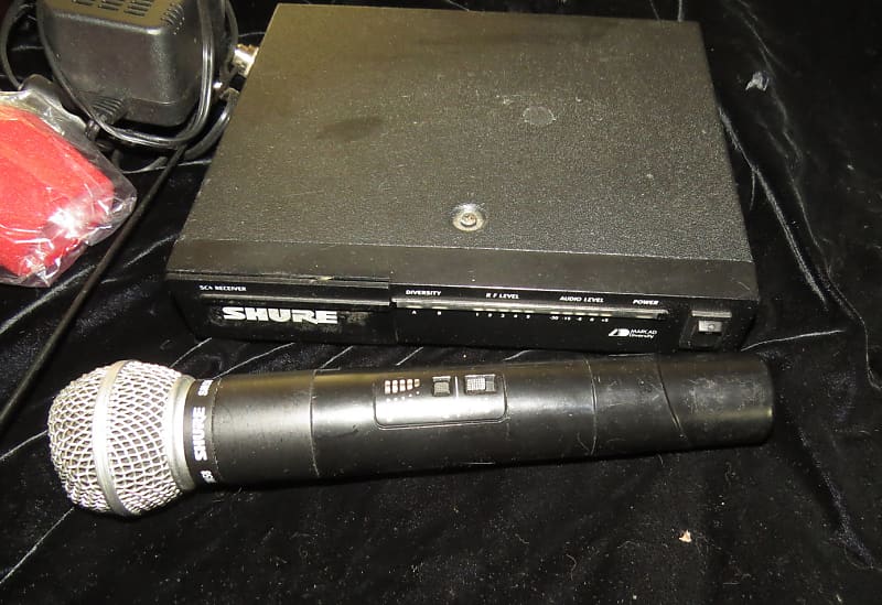 Shure wireless microphone system SC4 receiver sc2/SM 58 mic | Reverb