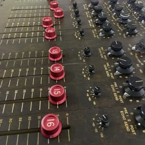 Classic 1971 Quad Eight 2082 Recording Console API Neve | Reverb