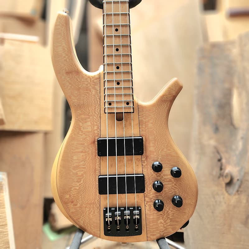 Overwater PROGRESS SERIES IV CUSTOM 4 STRING | Reverb UK