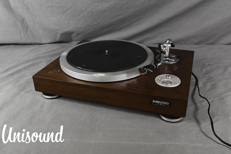 Micro DD-8 Turntable in Very Good Condition | Reverb