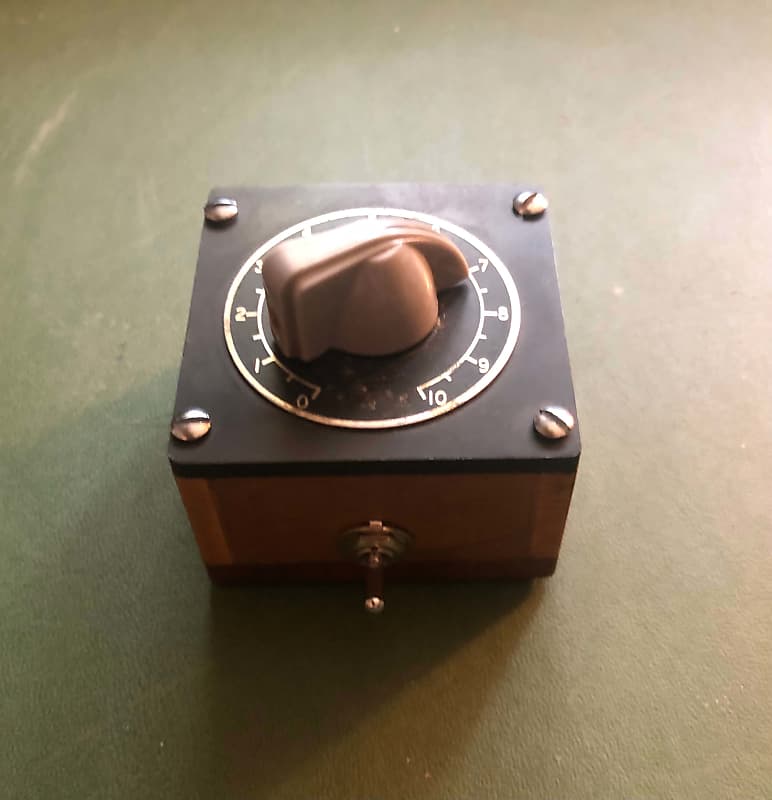 Woven Waves Custom Fuzz Face Clone | Reverb