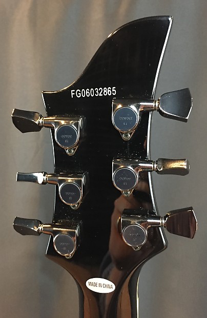 Fernandes Ravelle Deluxe Baritone Electric Guitar Gloss Fernandes Ravelle Deluxe Baritone Electric Guitar Gloss