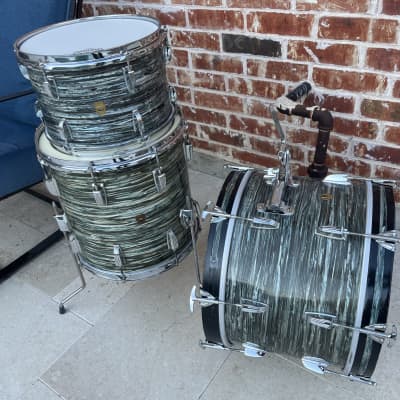 Ludwig 1960’s Blue oyster pearl 18 inch drum set | Reverb