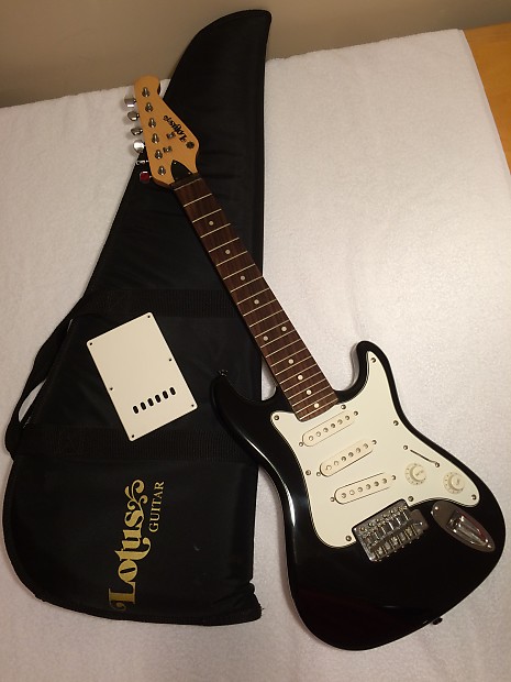 Lotus Mini-Strat Late 80s/Early 90s Black | Reverb