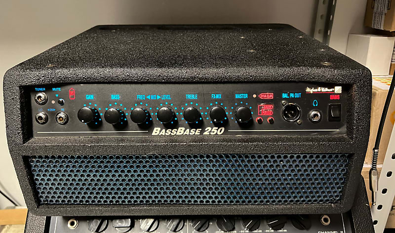 Bass Base Hughes & Kettner 250Watt Tube Vintage Amp | Reverb