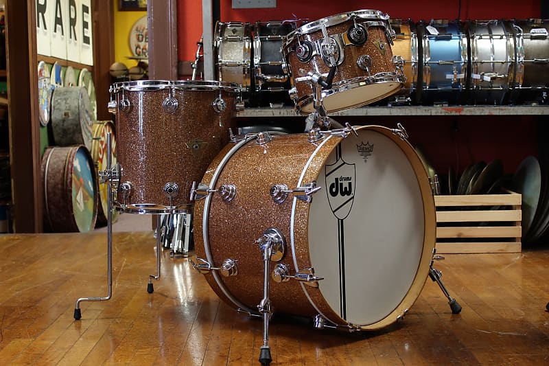 2008 DW Classic Series Outfit in Champagne Glass 14x20 14x14 | Reverb