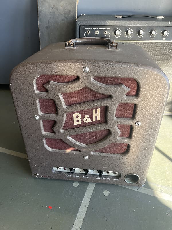 Bell & Howell Amp convertion ac 50 | Reverb Canada