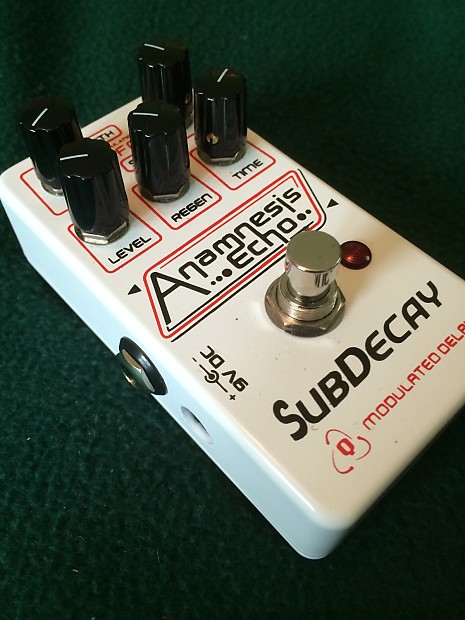 Subdecay Anamnesis Echo Modulated Delay White | Reverb UK