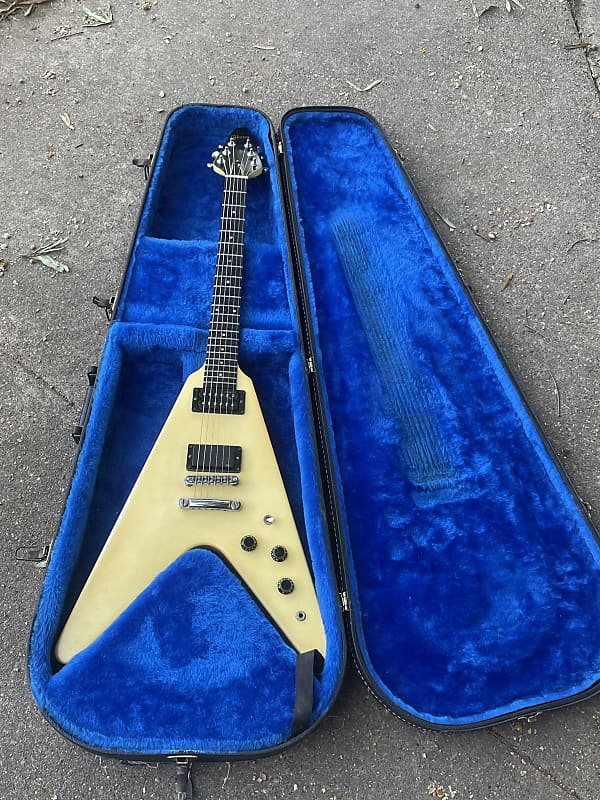 Gibson Flying V 1987 White | Reverb