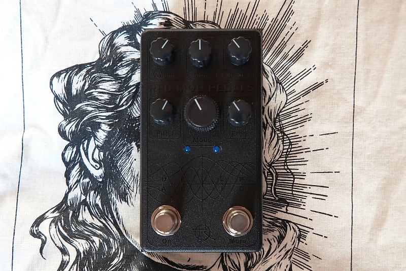 Red Mod Pedals Deep Acid bass Mod turbo vintage Rat Proco | Reverb