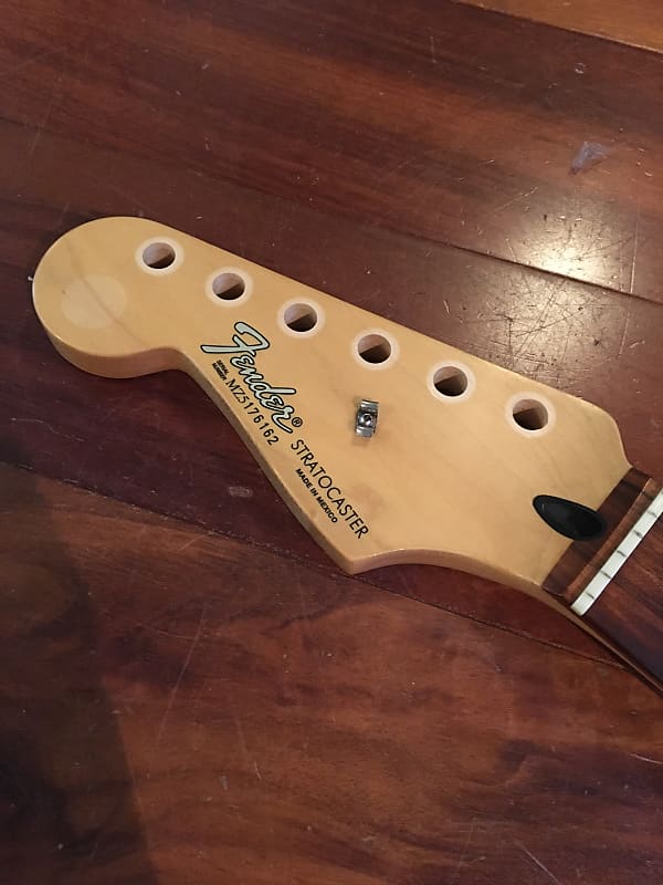 2005 Genuine Fender Strat Left Handed Stratocaster Rosewood | Reverb