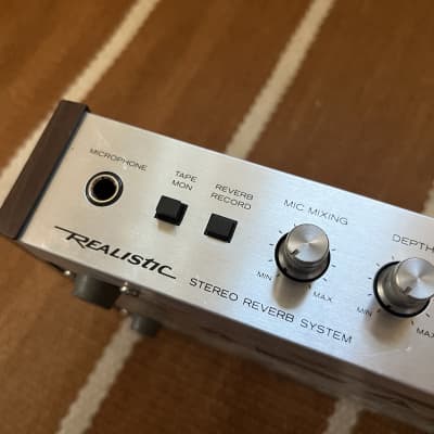 Realistic Stereo Analog Reverb / Delay | Reverb