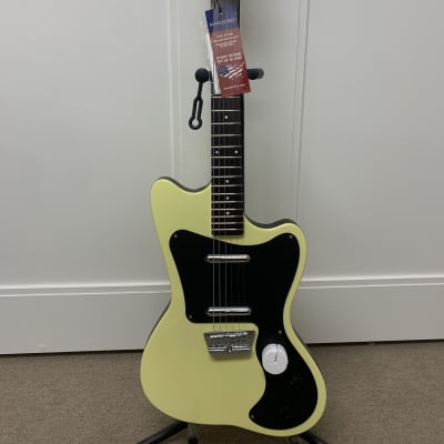 Danelectro '67 Reissue Hornet Dano - Black | Reverb