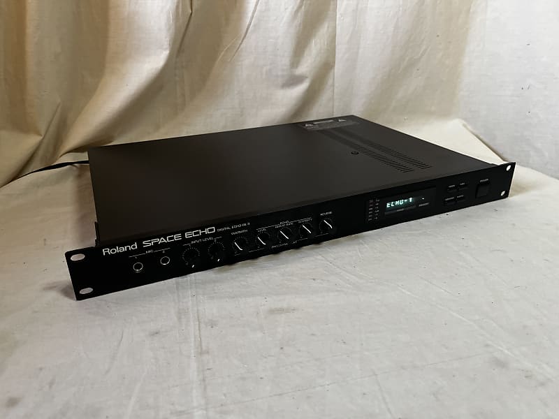 Roland SPACE ECHO DIGITAL ECHO RE-3 vintage rack | Reverb