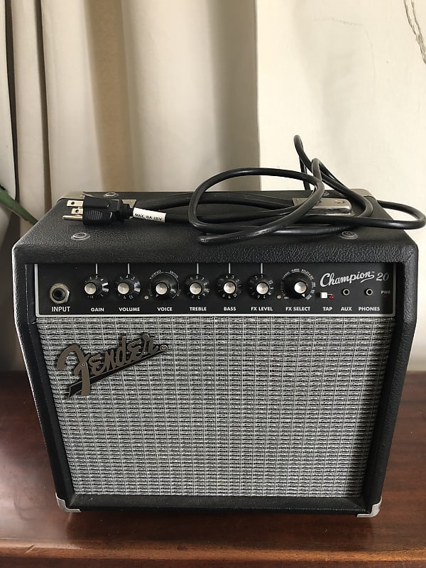 Fender Champion 20 20-Watt 1x8" Guitar Practice Amp 2013 - | Reverb