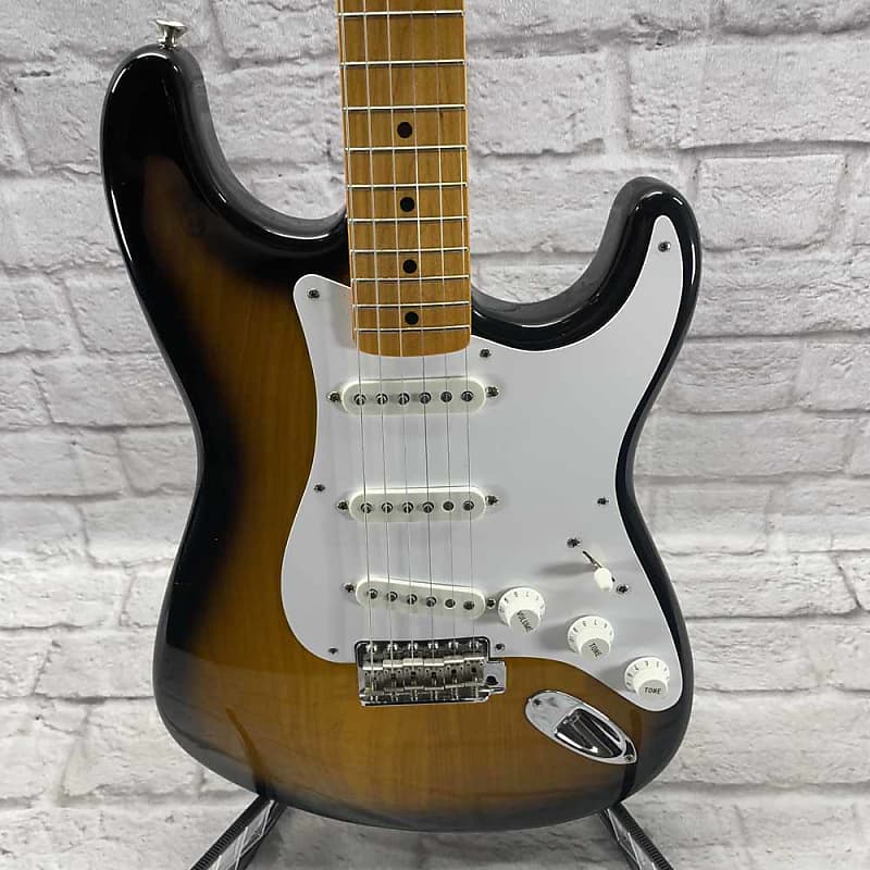 Used: Fender 40th Anniversary 1954 Reissue Stratocaster | Reverb