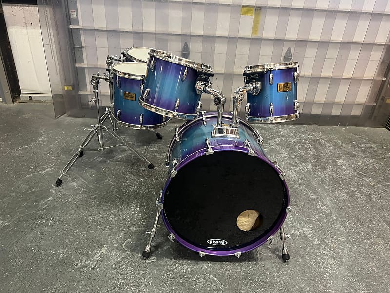 Pearl Masters Custom 5-Piece Drum Set w/ Hardware, Saphire | Reverb