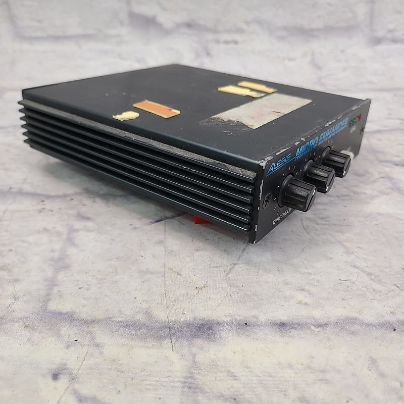 Alesis Micro Enhancer Dynamic Semiparametric Equalizer | Reverb