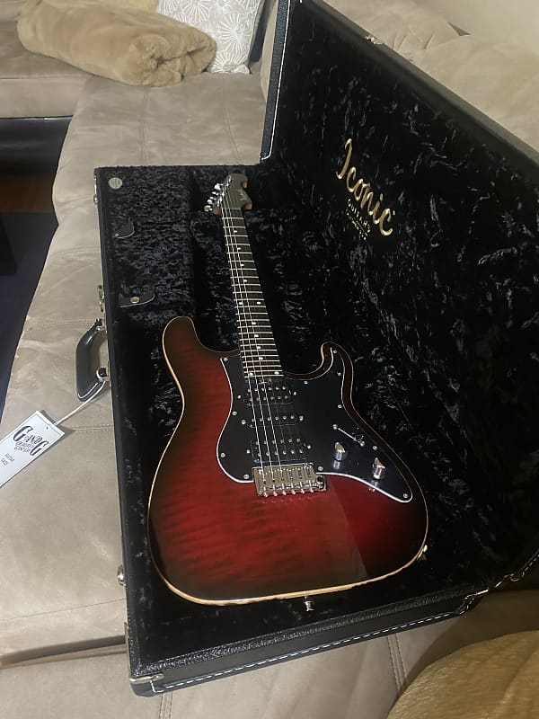 ICONIC Solana Evo 2024 - Trans Ruby | Reverb