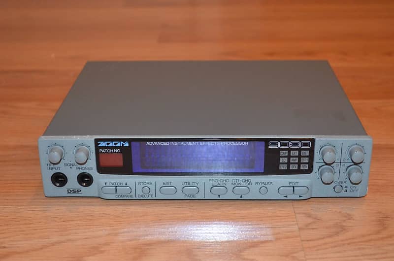 Zoom 9030 Multi-Effect Processor | Reverb