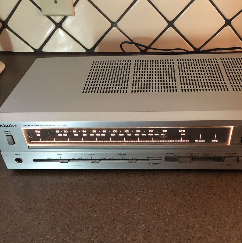 Vintage 1980's Technics SA-110 FM/AM Stereo Receiver - Near | Reverb