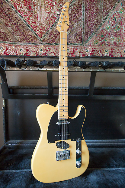 Tom Anderson Hollow T Classic (Fishman Powerbridge TSV, Buzz | Reverb