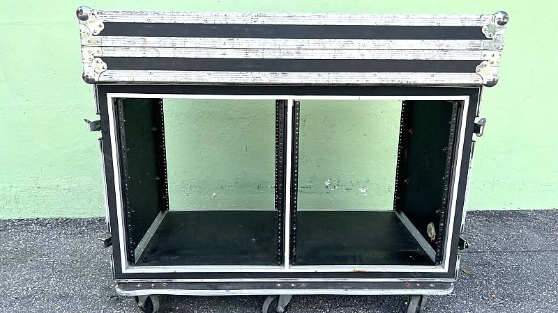 DSP Quality Cases 12 Space Case On Wheels #03889 (One)THS | Reverb