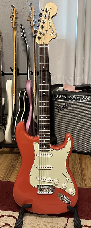Fender Stratocaster 2021 - Fiesta Red | Reverb