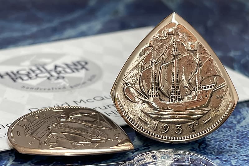 The Highland Plectrum Co. One King George 1937 Half Penny | Reverb