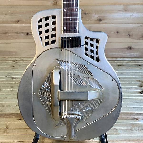 Republic Clarksdale Special Tricone Style 220 Relic Resonator | Reverb