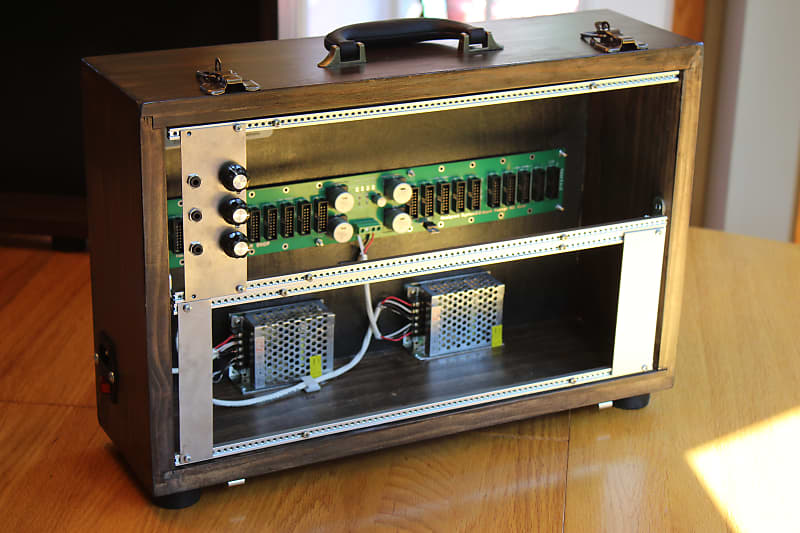 6Ux84HP Eurorack Case Portable and Powered with Lid | Reverb