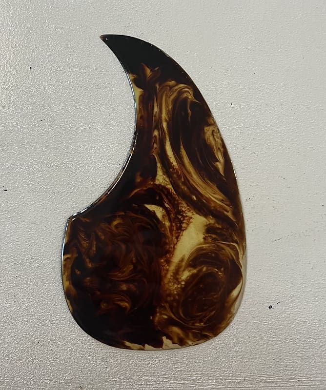 Heirloom Pickguards Vintage Tortoise Resin Pickguard - Gloss | Reverb