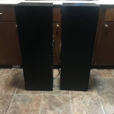 Paradigm Legend V.2 Floor Standing Speakers With Built In | Reverb