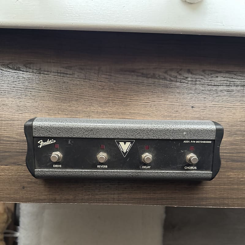 Fender Deluxe Vintage Modified Footswitch 0075485000 | Reverb