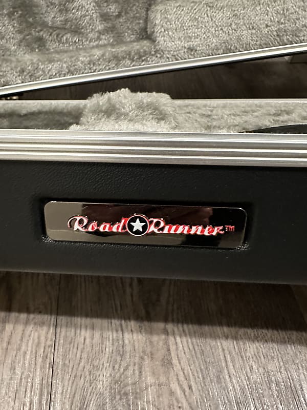 Road Runner ABS Double-Cutaway Guitar Case 2020 | Reverb