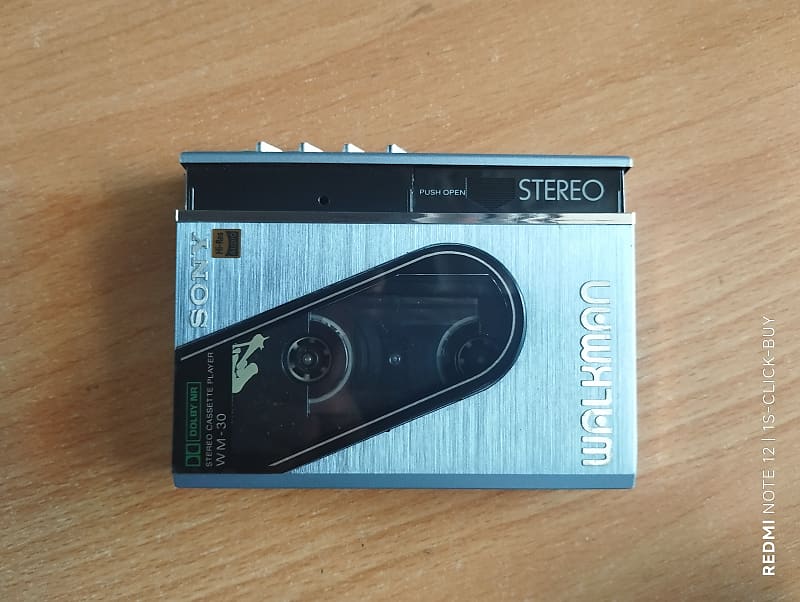 Sony WM 30 1985 - Sony Walkman Cassette player WM 30 Green | Reverb