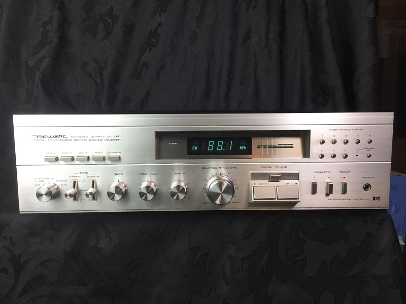 Vintage Realistic STA-2250 Quartz Locked Digital Synthesized | Reverb