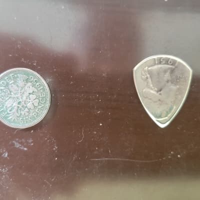 Brian May Red Special guitar rig with Adeson pickups | Reverb