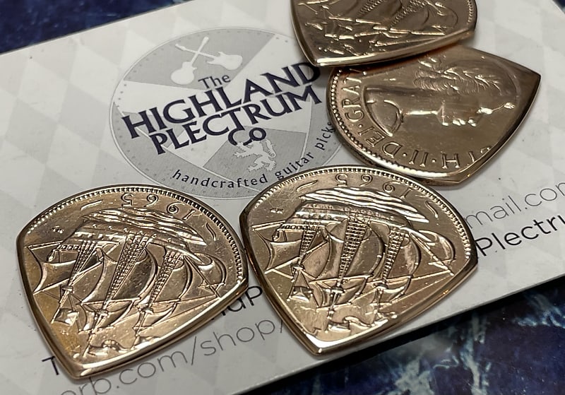 The Highland Plectrum Co. One 1966 Queen Elizabeth Half Penny | Reverb
